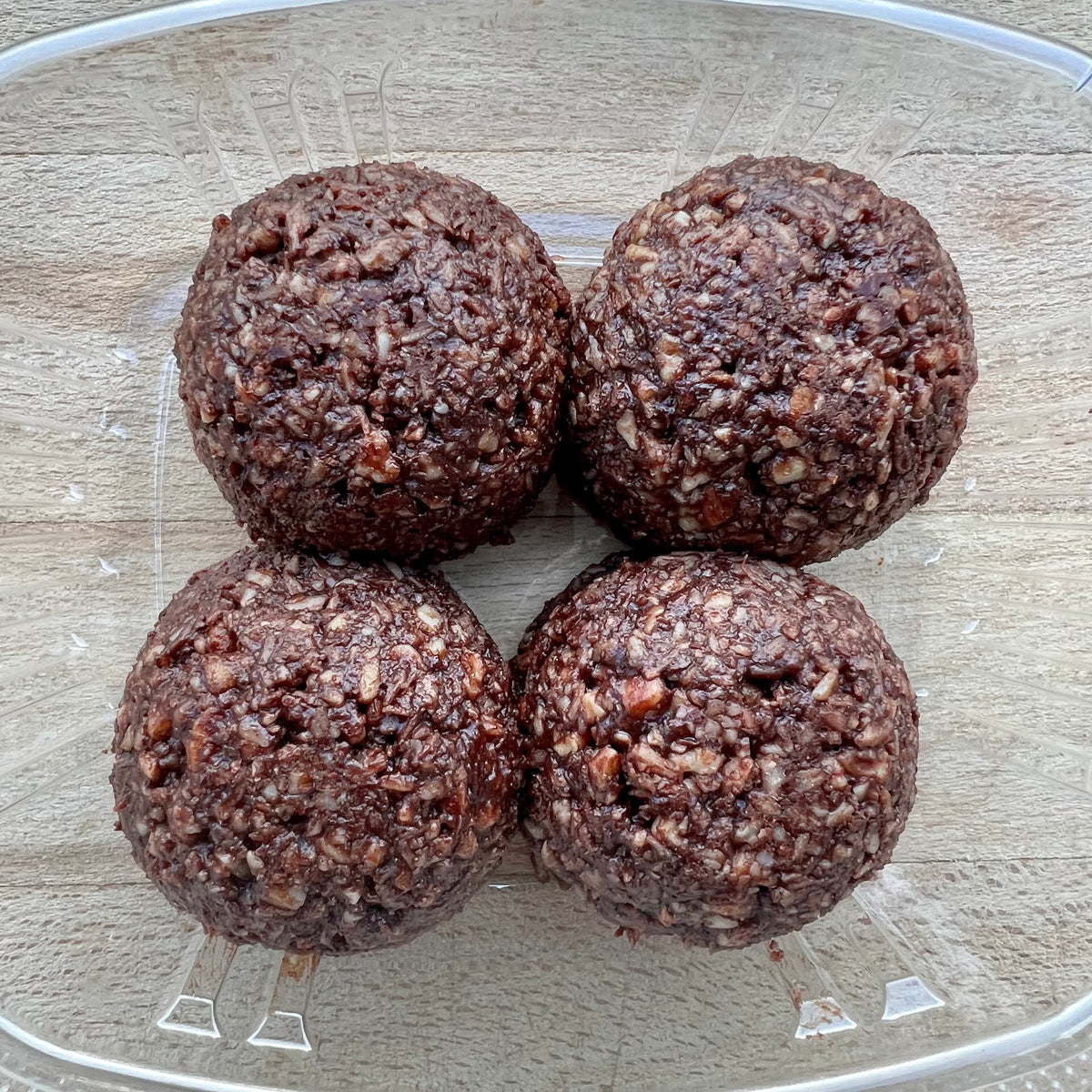 Chocolate Torte Balls – RAWVOLUTION